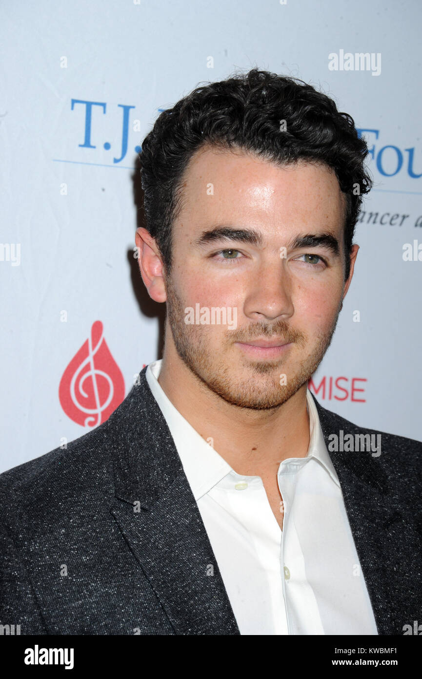 NEW YORK, NY - OCTOBER 21: Kevin Jonas attends the 2014 TJ Martell ...