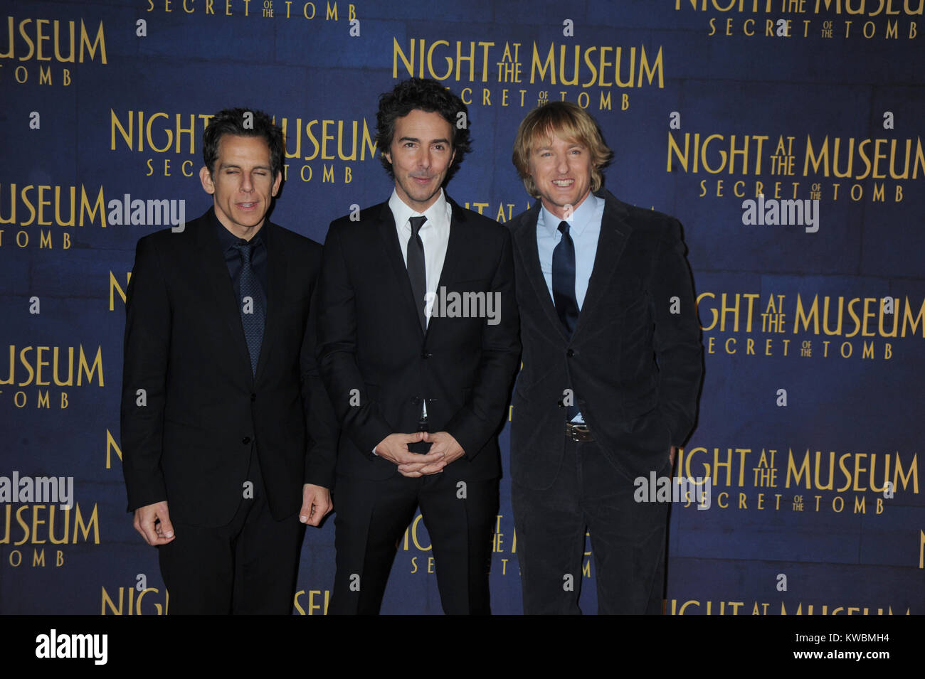 NEW YORK, NY - DECEMBER 11: Ben Stiller, Shawn Levy, Owen Wilson ...