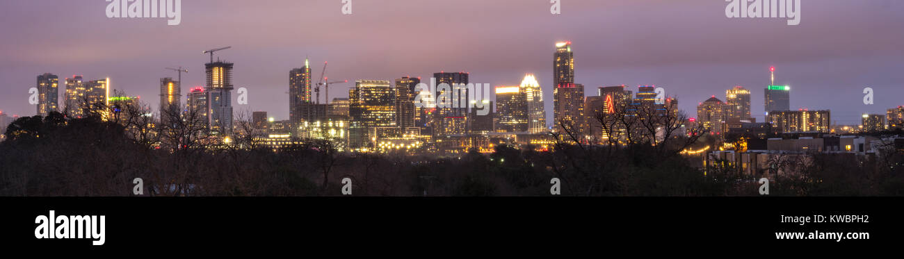 Skyscraper with lighted windows hi-res stock photography and images - Alamy