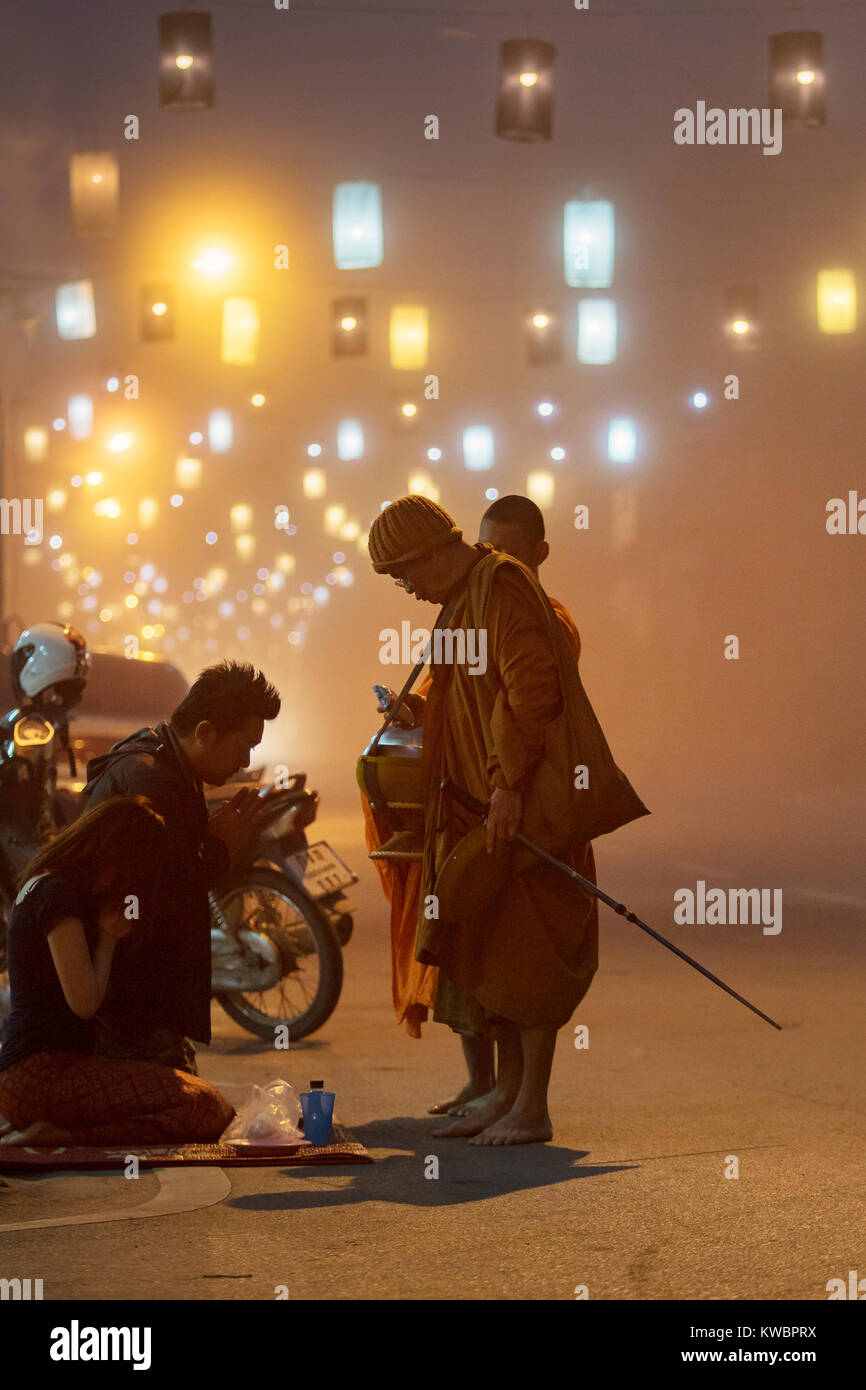 MAEHONGSORN THAILAND - JAN22,2017 : thai buddhist monk morning daily ...