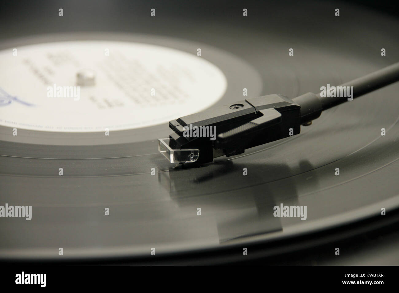 Stylus on a vinyl record Stock Photo - Alamy