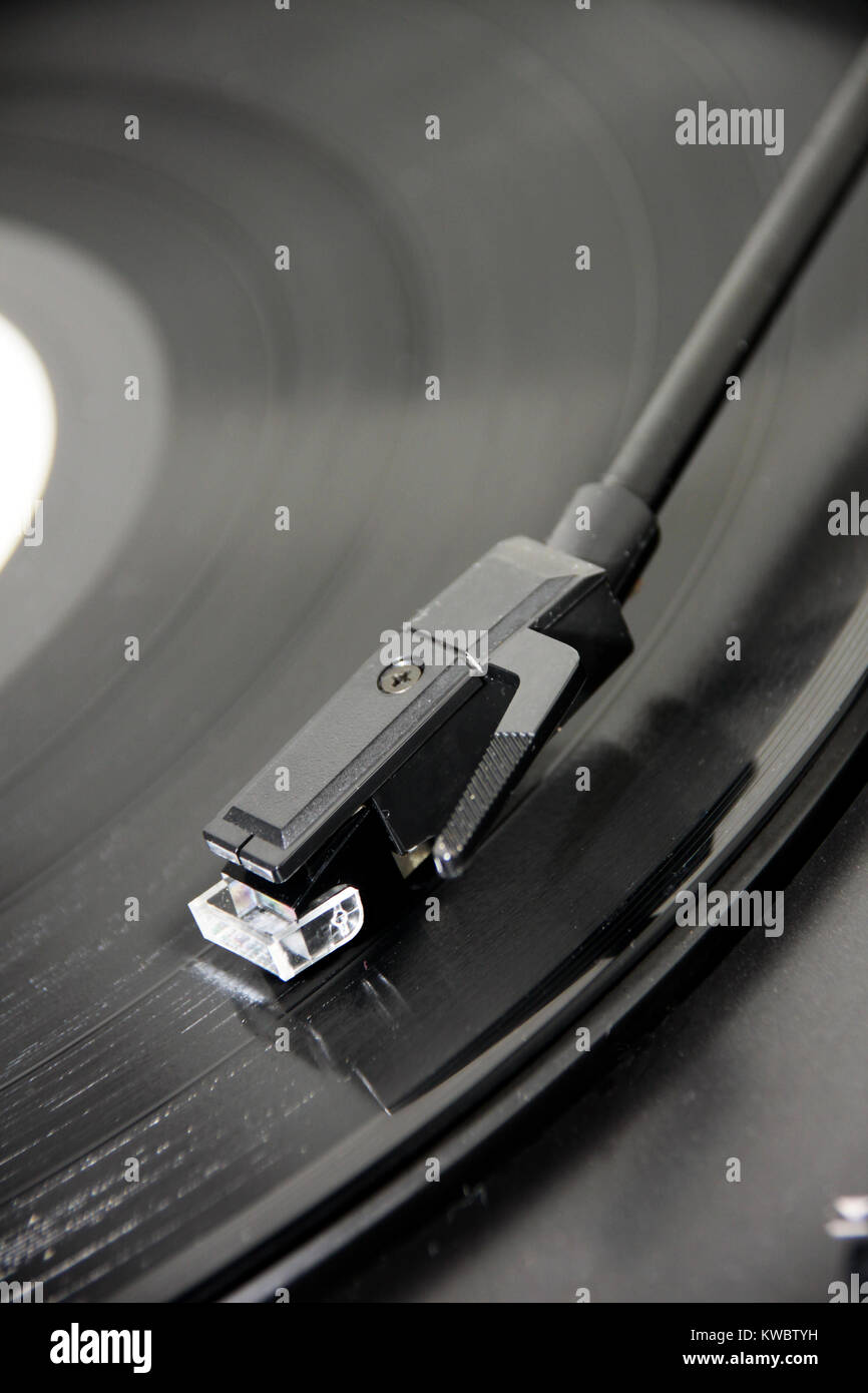 Stylus on a vinyl record Stock Photo - Alamy