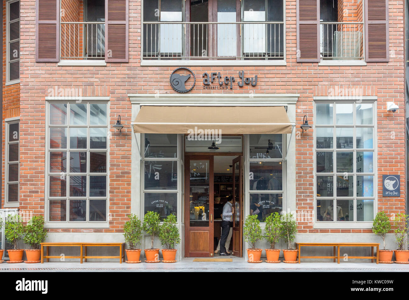 After you restaurant, Siam Square, Bangkok, Thailand Stock Photo - Alamy