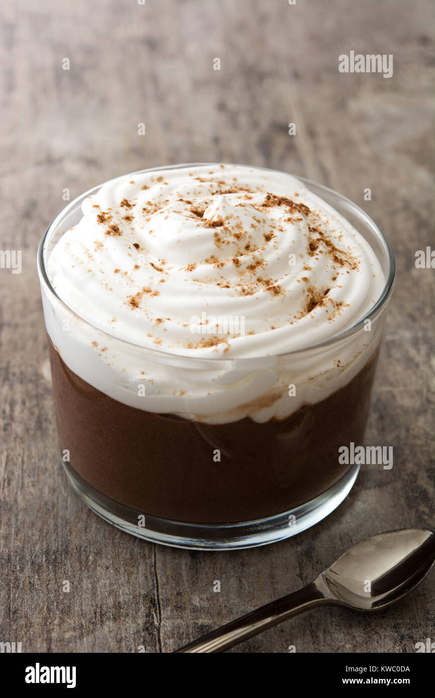 Mousse sweet hi-res stock photography and images - Alamy