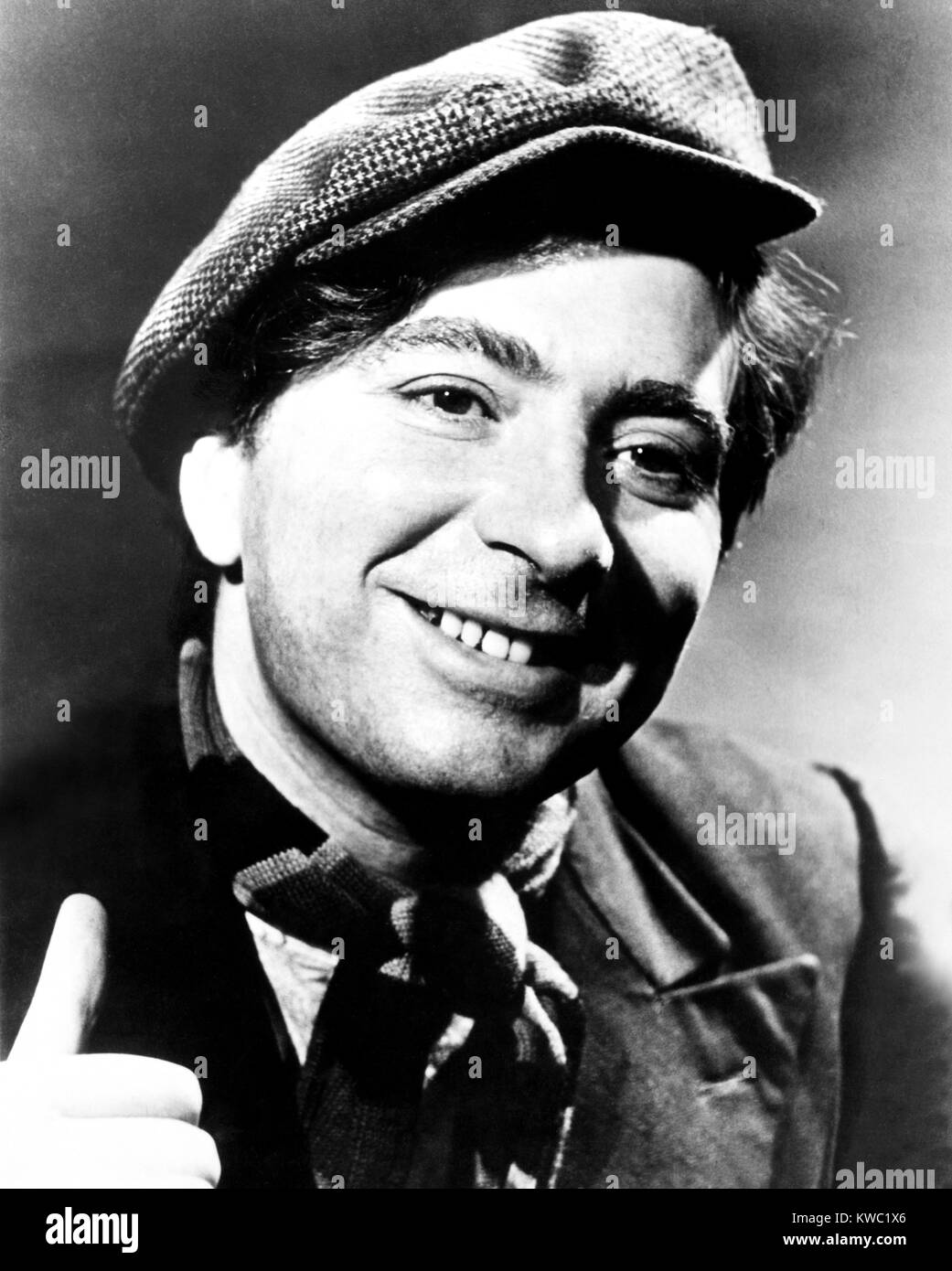 MAJOR BARBARA, Robert Newton, 1941 Stock Photo - Alamy