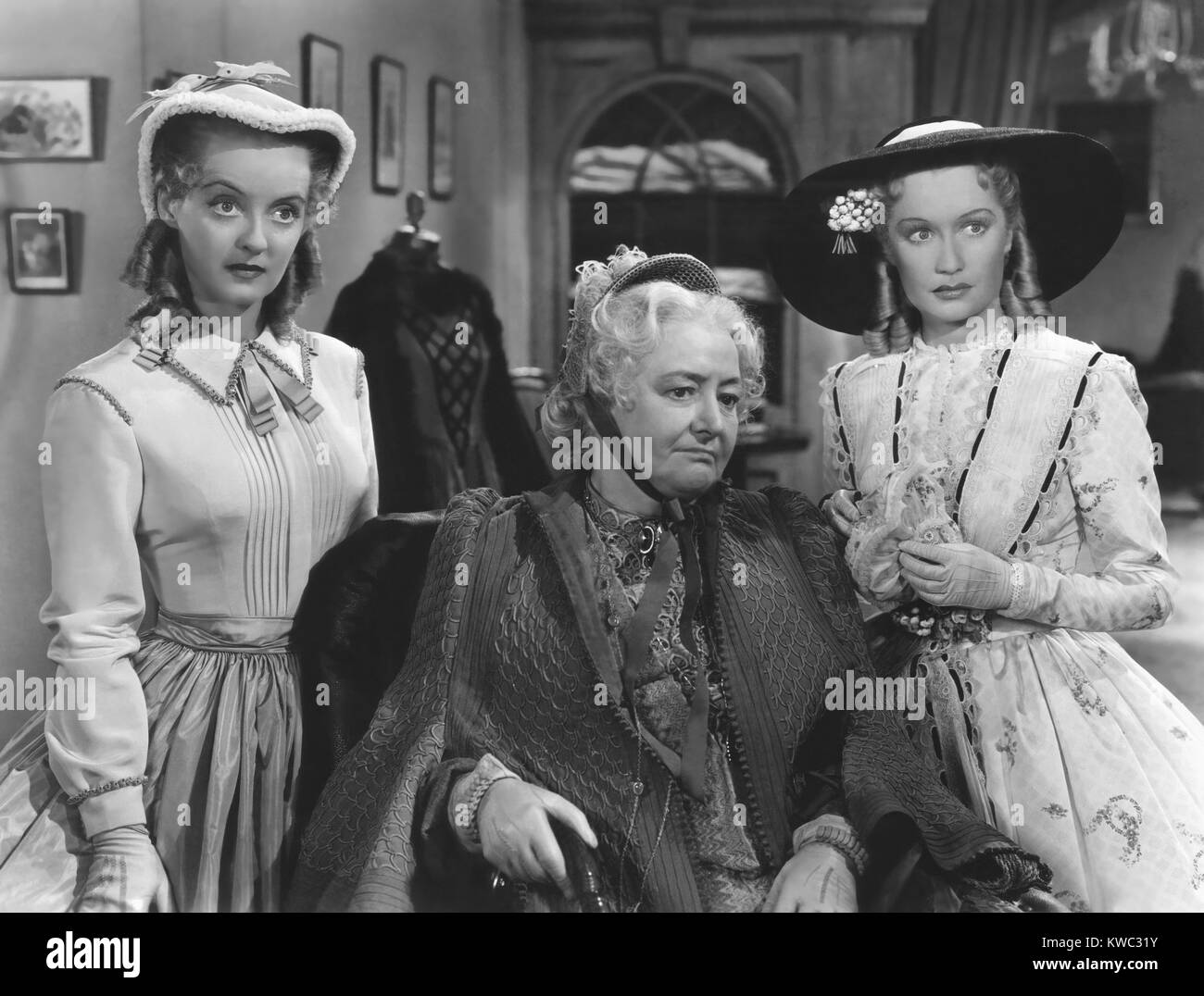 THE OLD MAID, from left: Bette Davis, Cecilia Loftus, Miriam Hopkins ...