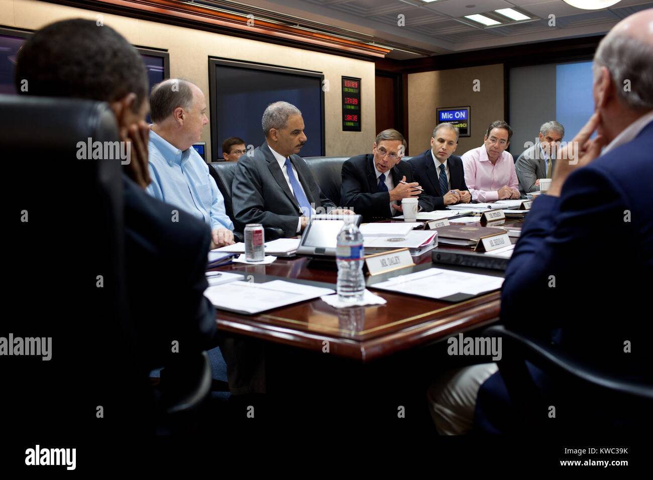 Situation room 2011 hi-res stock photography and images - Alamy