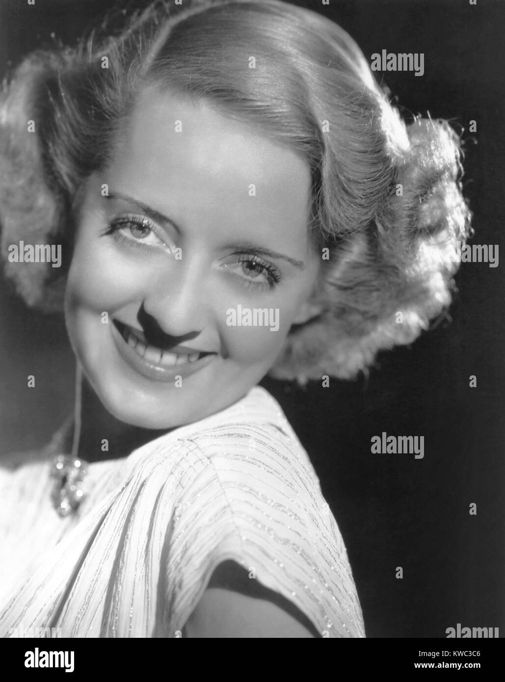 THE PETRIFIED FOREST, Bette Davis, 1936 Stock Photo - Alamy