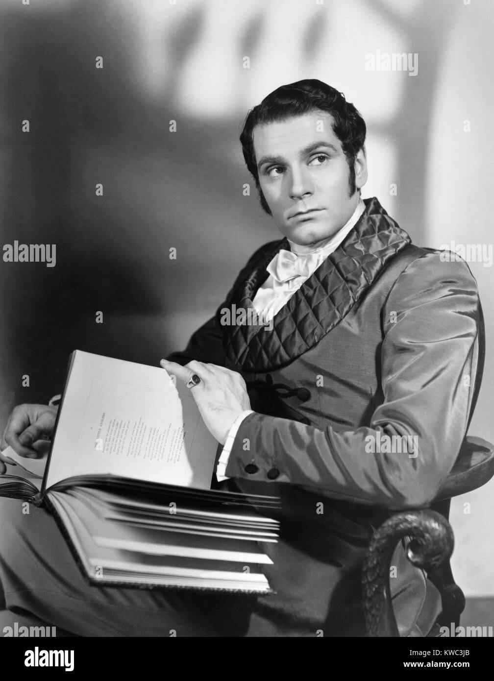 PRIDE AND PREJUDICE, Laurence Olivier, 1940 Stock Photo - Alamy