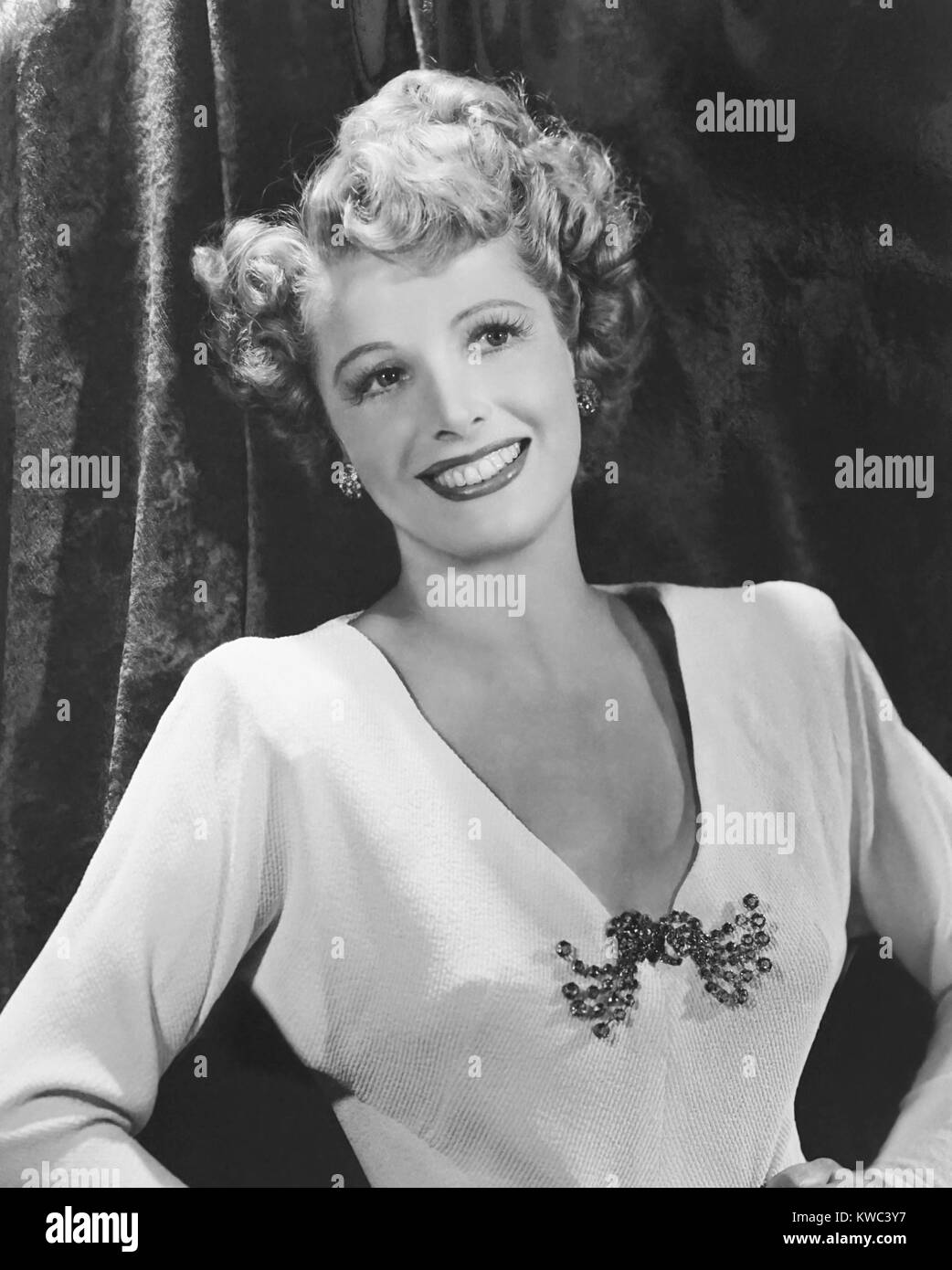 REUNION IN FRANCE, Natalie Schafer, 1942, photo by Clarence Bull Stock ...