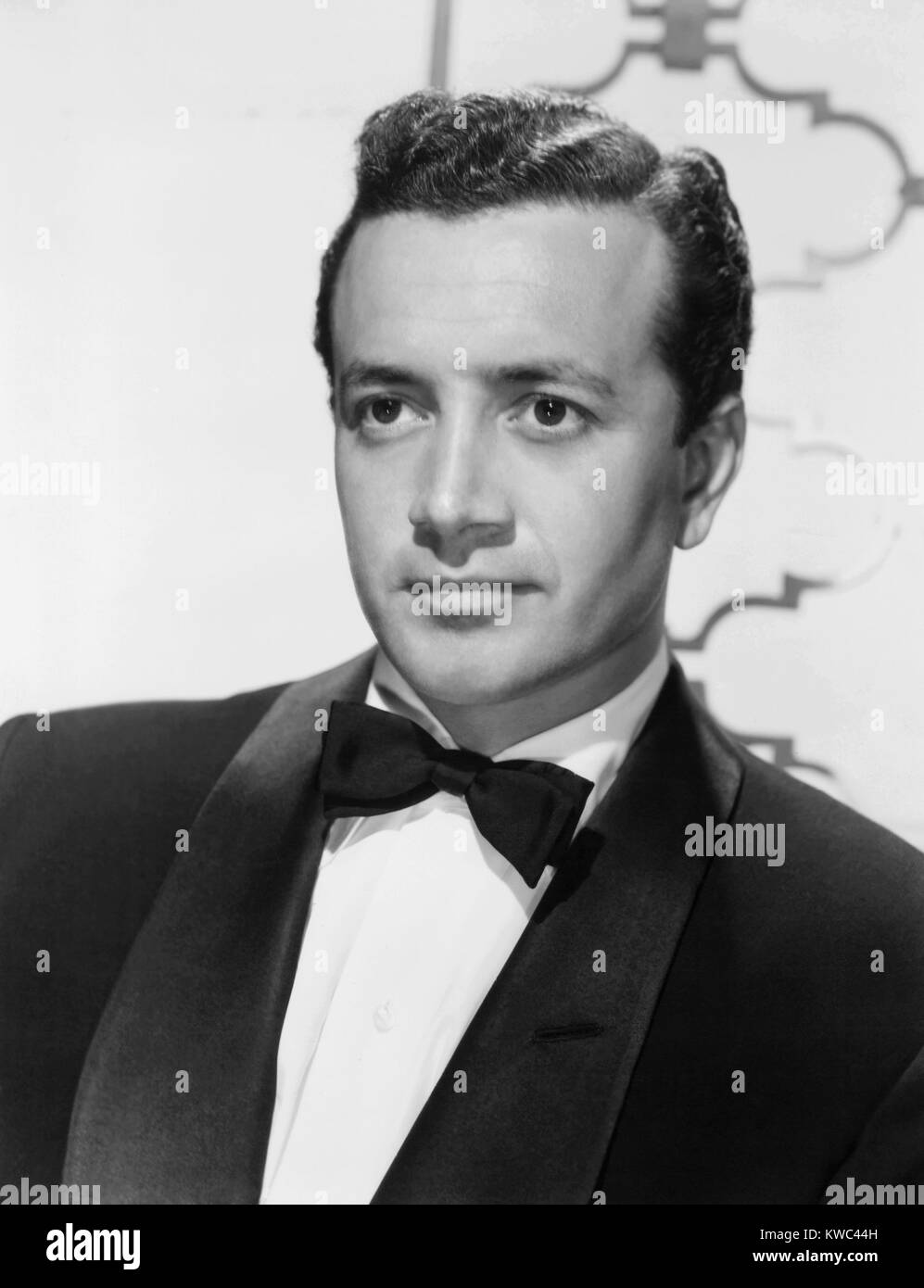 RICH, YOUNG AND PRETTY, Vic Damone, 1951 Stock Photo - Alamy