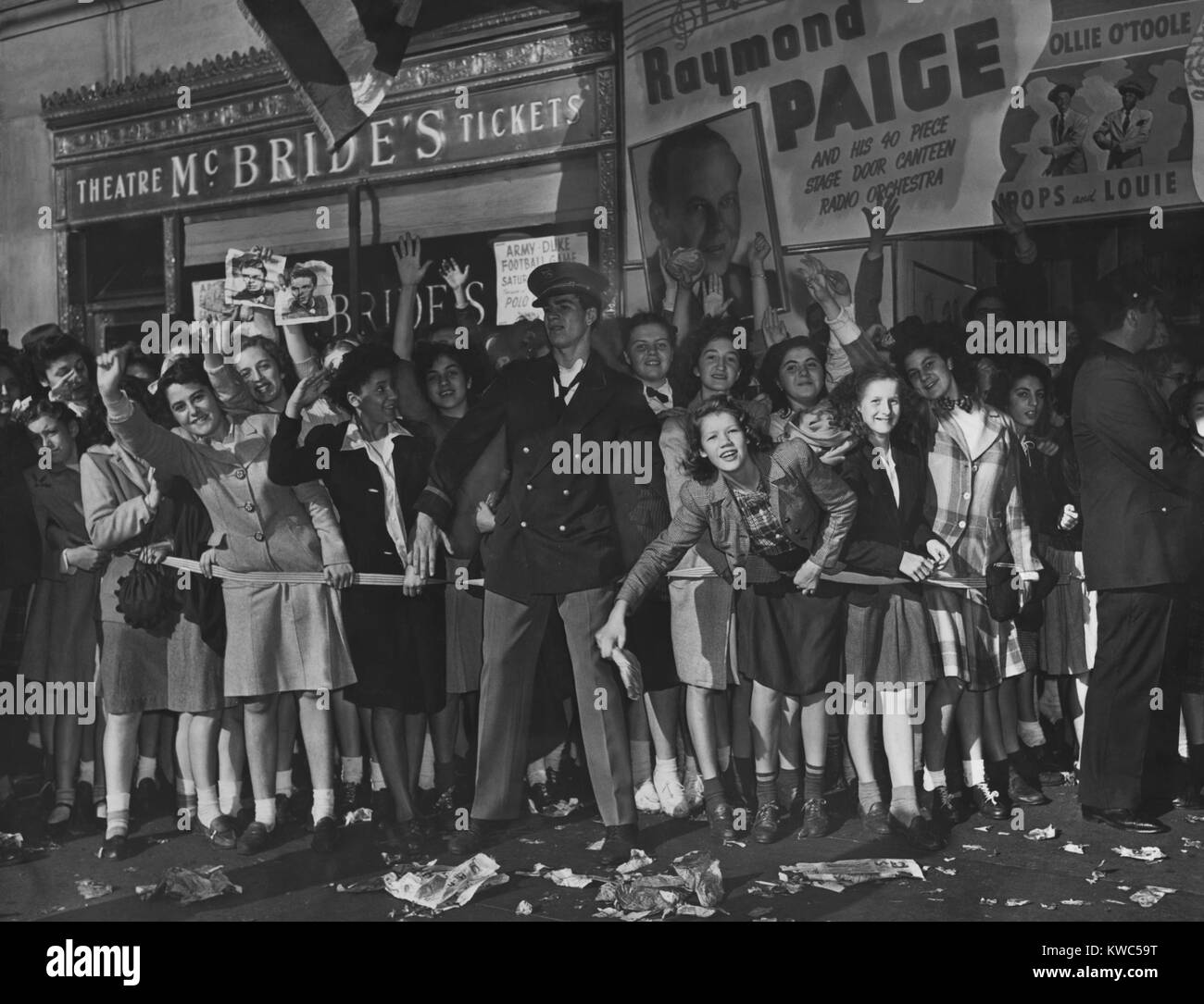 1940s new york city High Resolution Stock Photography and Images - Alamy