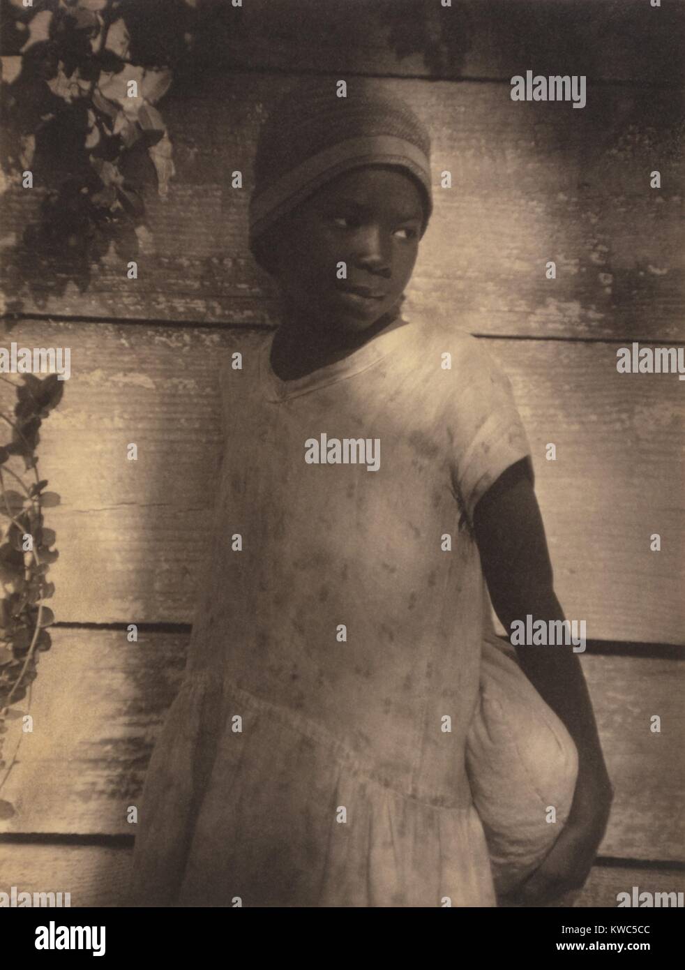 Southern Mountaineer, Doris Ulmann's portrait of an Appalachian man, ca ...