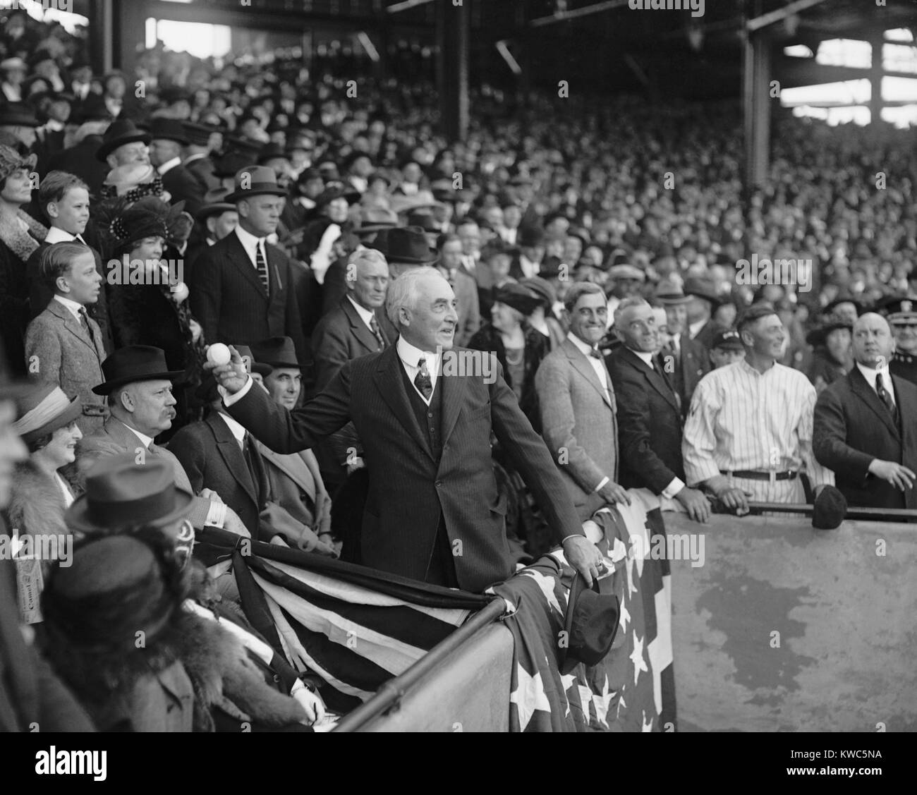 Baseball first base Black and White Stock Photos & Images - Alamy