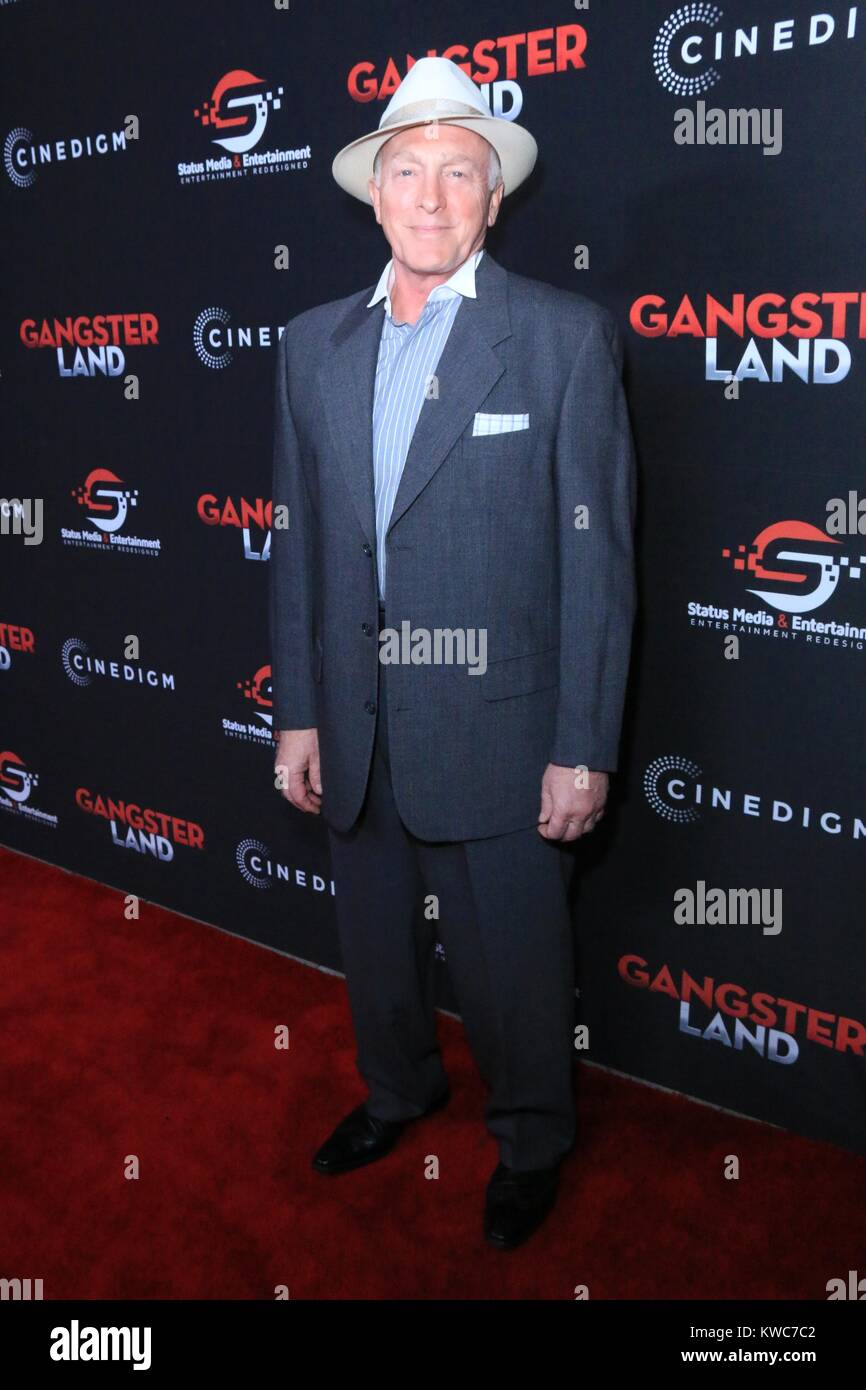 Mark rolston hi-res stock photography and images - Alamy