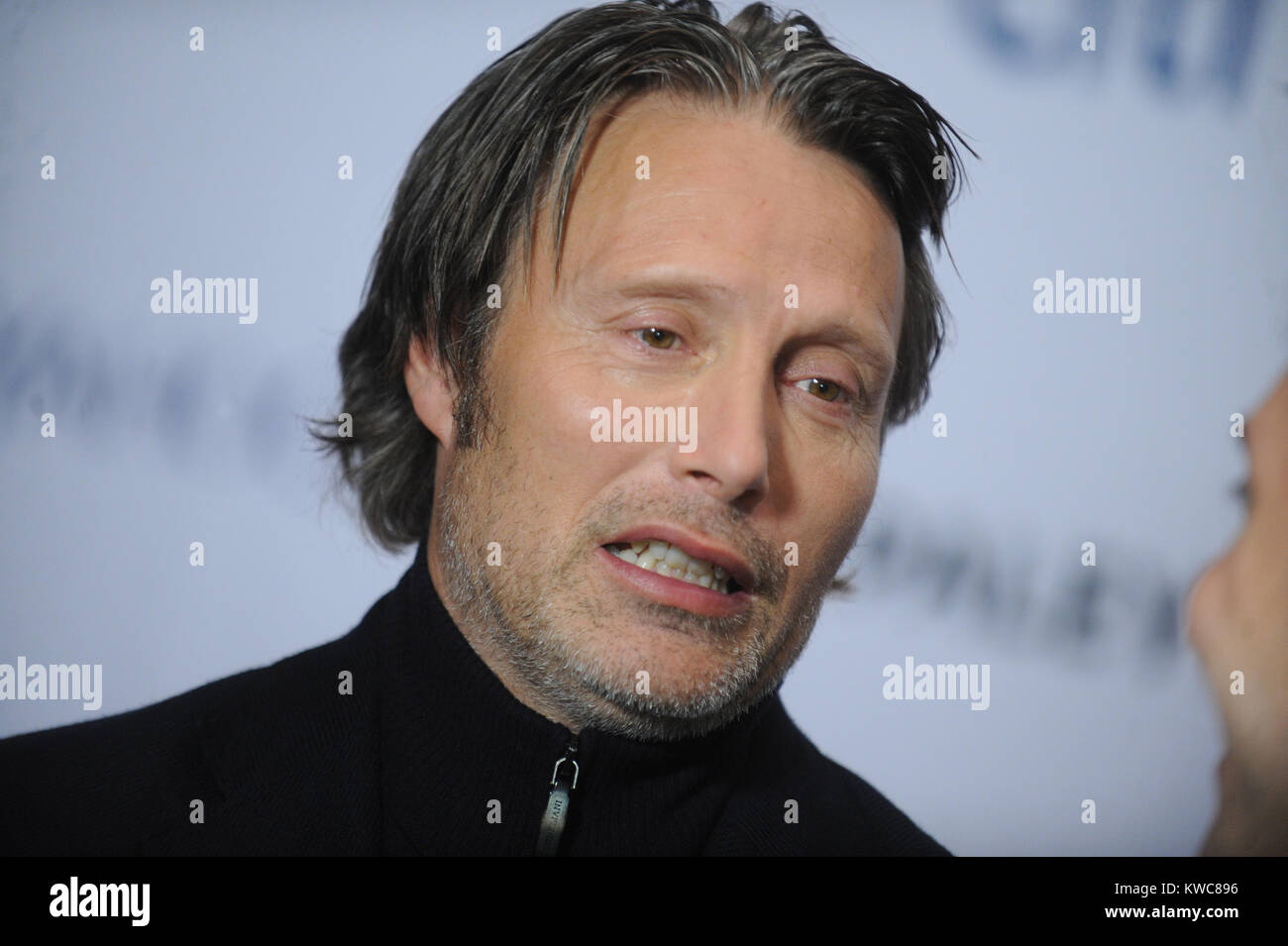 Hannibal Lecter Mads Mikkelsen Smile