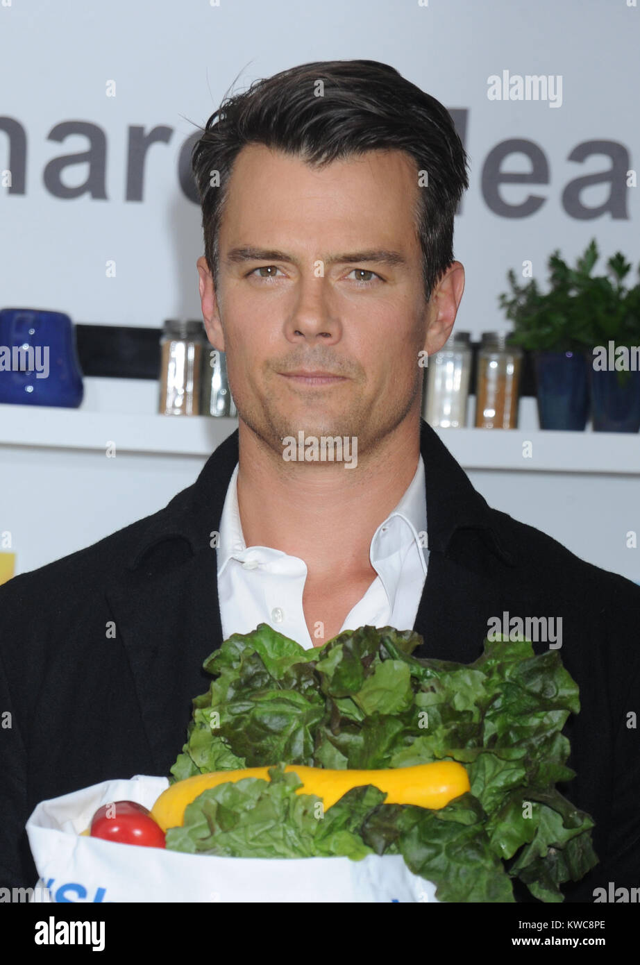 NEW YORK, NY - OCTOBER 13: Youth Hunger Activist Joshua Williams and ...