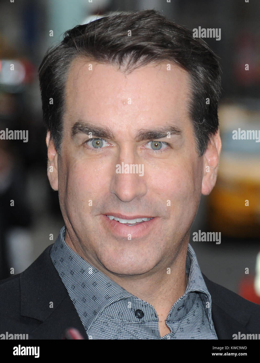Rob riggle arrives to the hi-res stock photography and images - Alamy