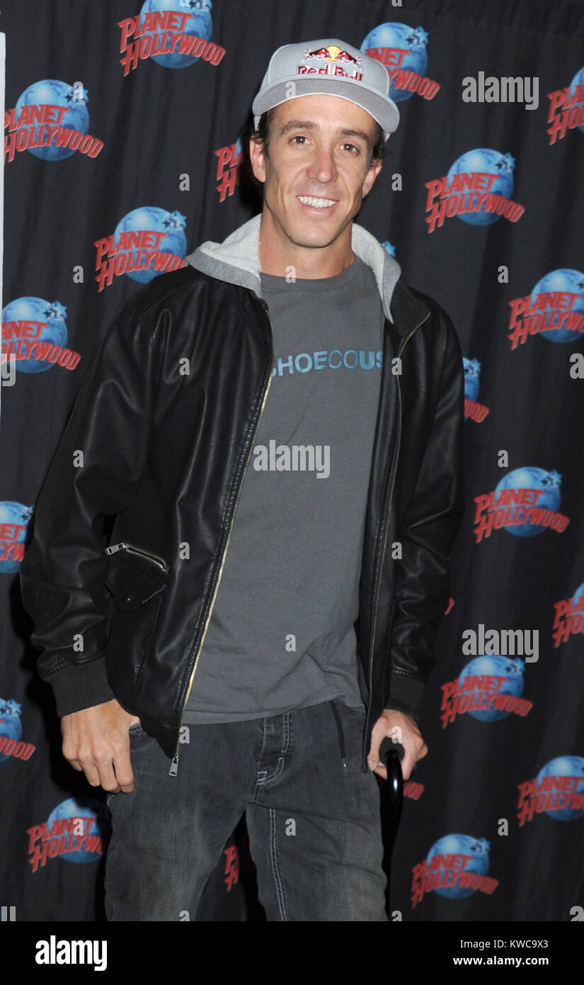 NEW YORK, NY - NOVEMBER 06: Motorcycle Daredevil Robbie Maddison and ...