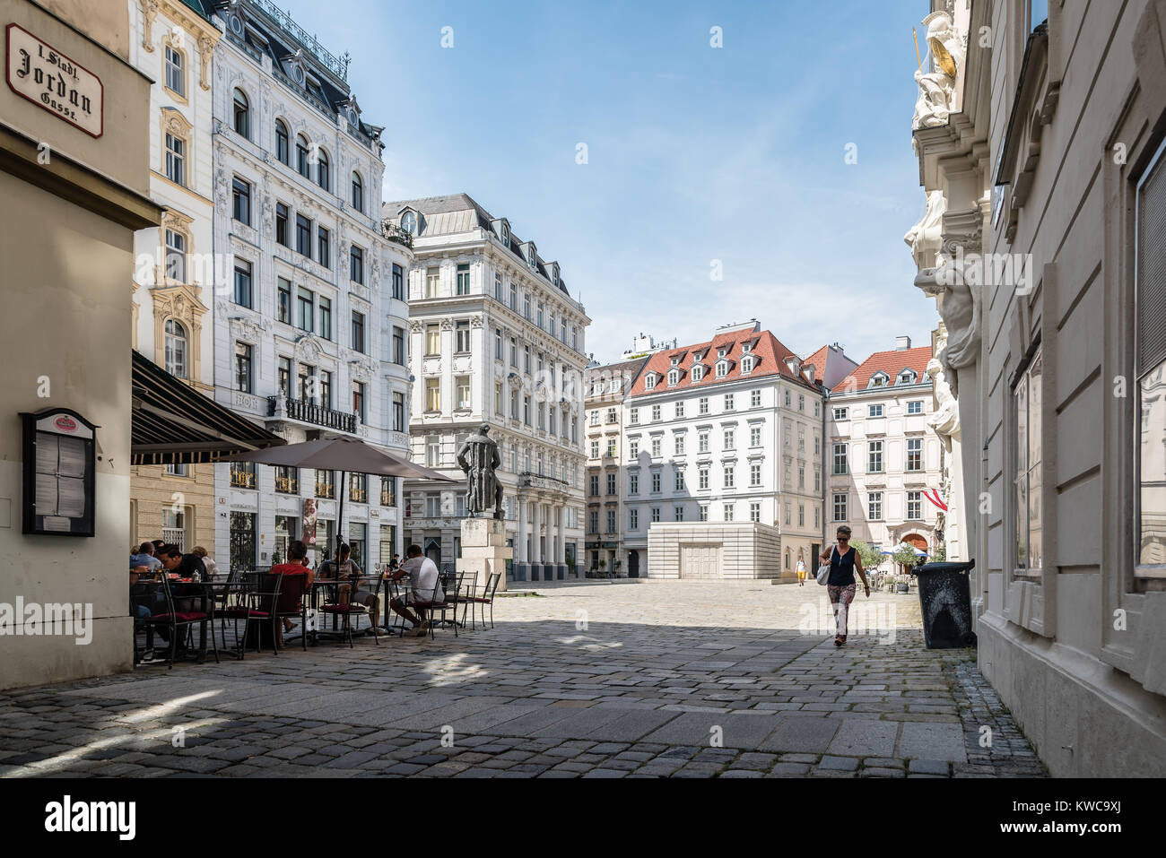 Judenplatz museum hi-res stock photography and images - Alamy