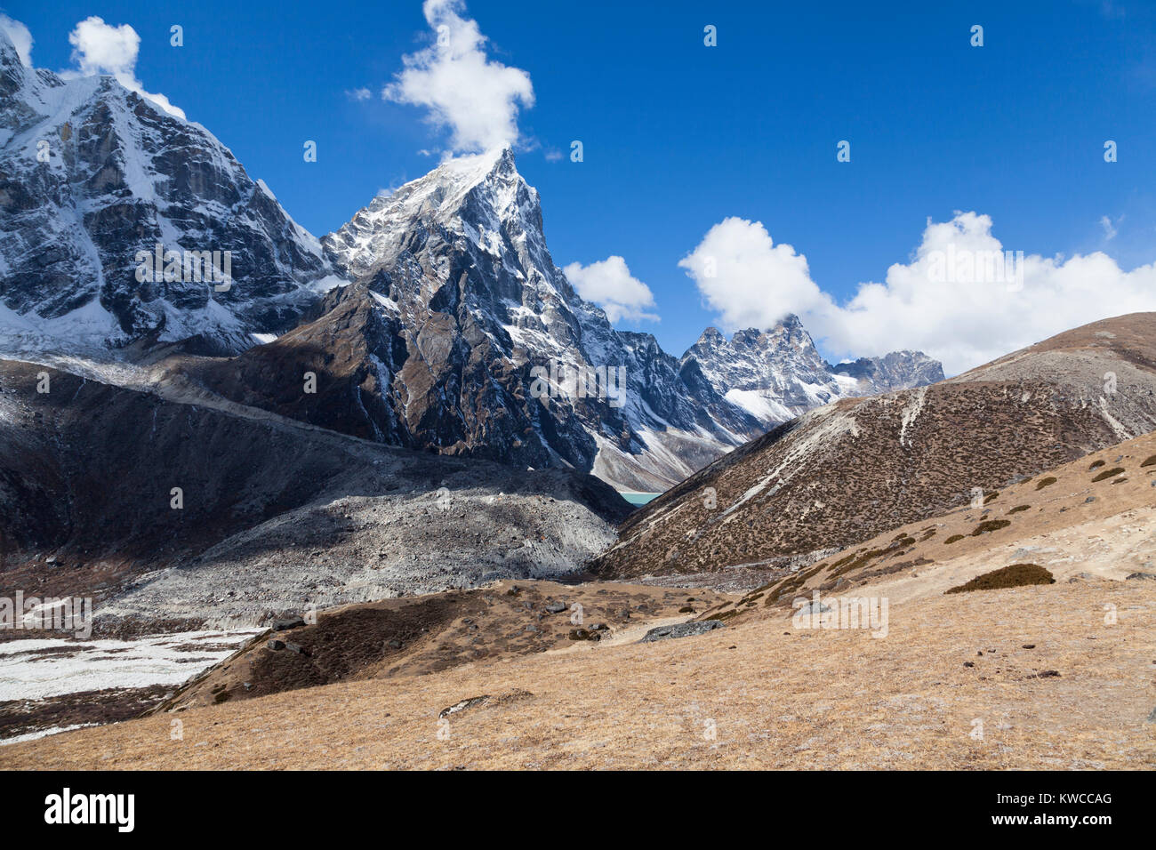 Himalayas, Nepal, Nov 2017 A tourist trekking to Lobuche village 5000 m ...