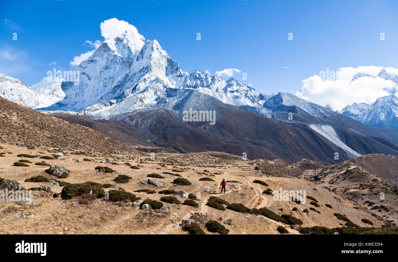 Himalayas, Nepal,5000 m above the sea level in Sagarmatha Park on the ...