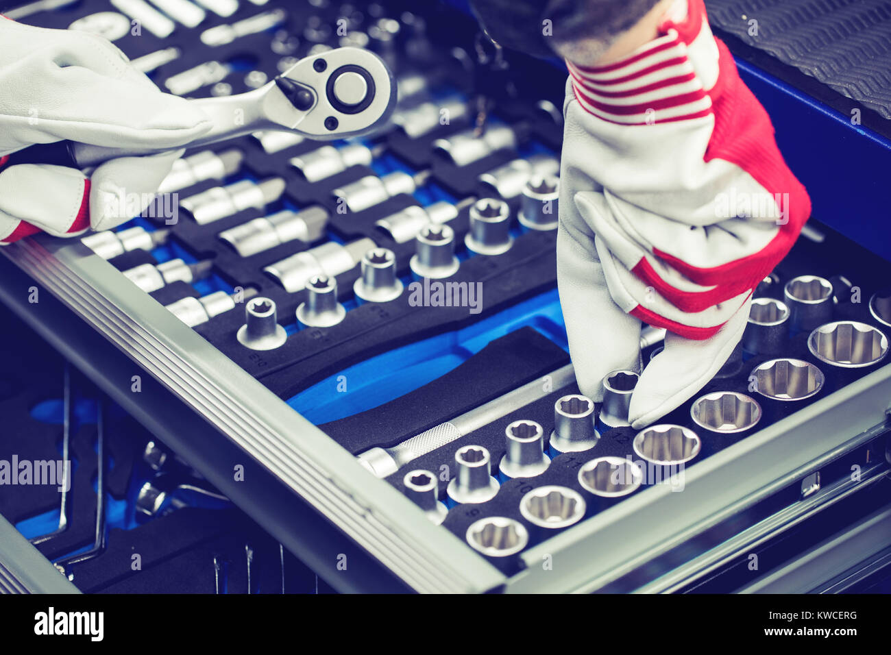 Mechanic tools hi-res stock photography and images - Alamy