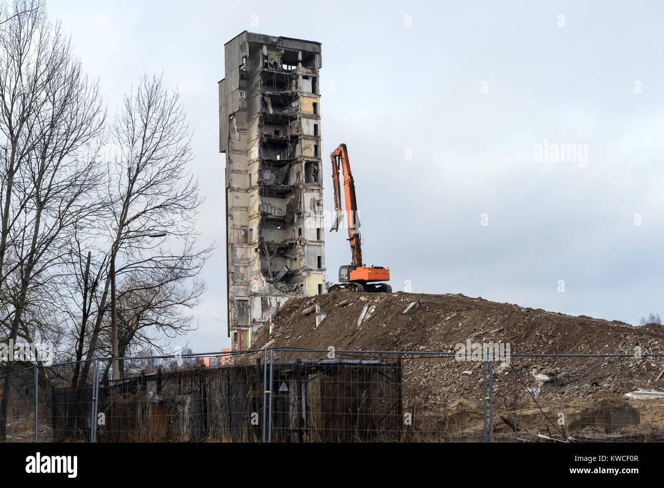 Hydraulic demolition machine hi-res stock photography and images - Alamy