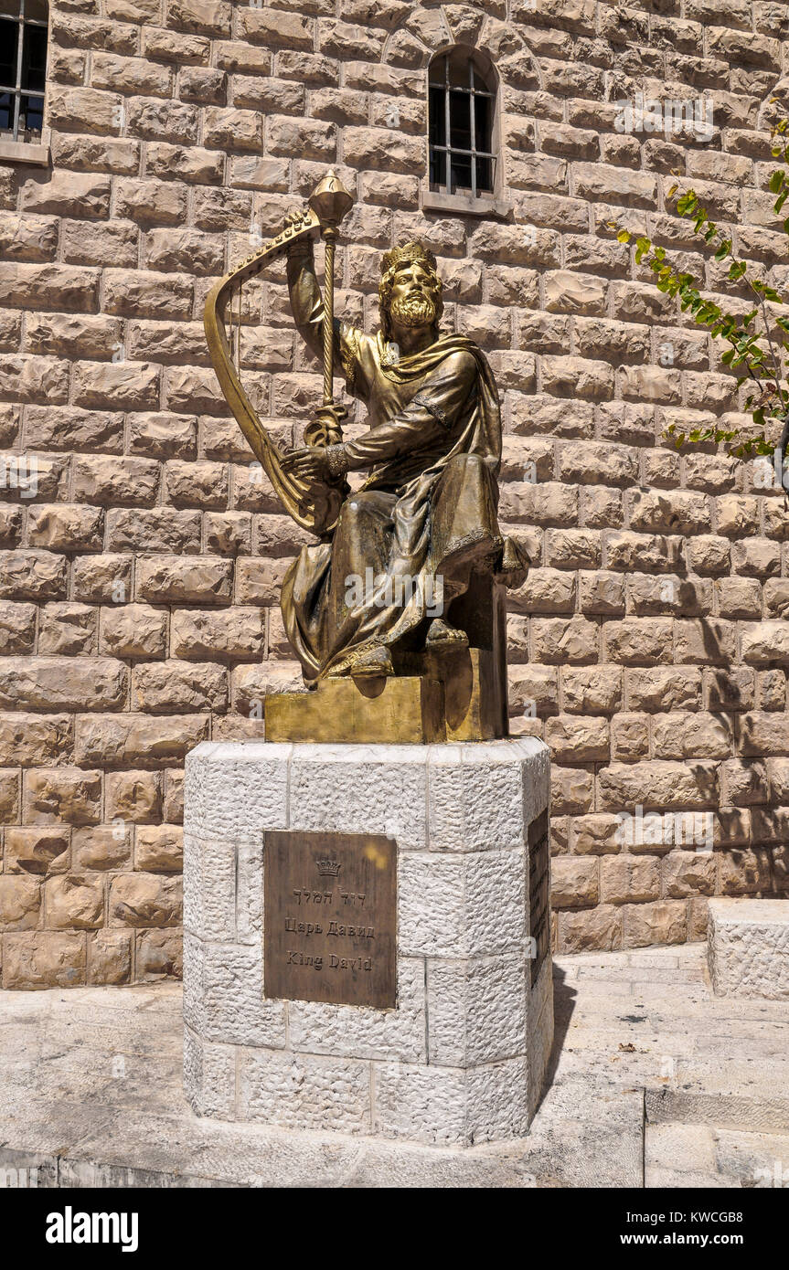 Israel jerusalem statue king david hi-res stock photography and images ...