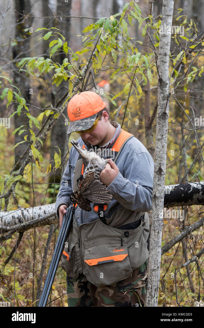 A young ruffed grouse hunter in Minnesota Stock Photo - Alamy