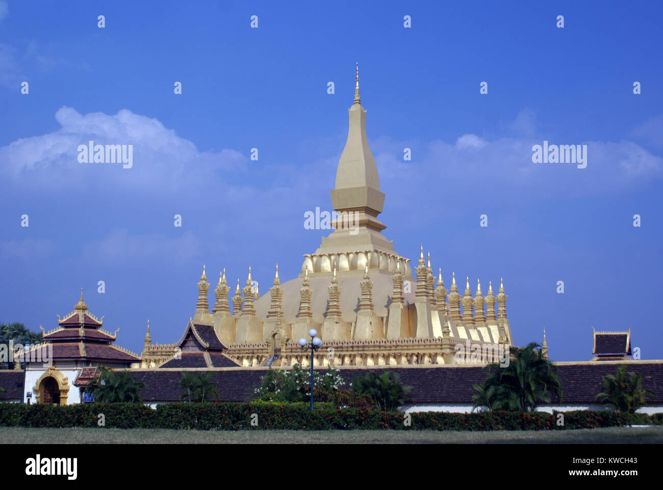 Wat That Luang, Vientiane, Laos Stock Photo - Alamy