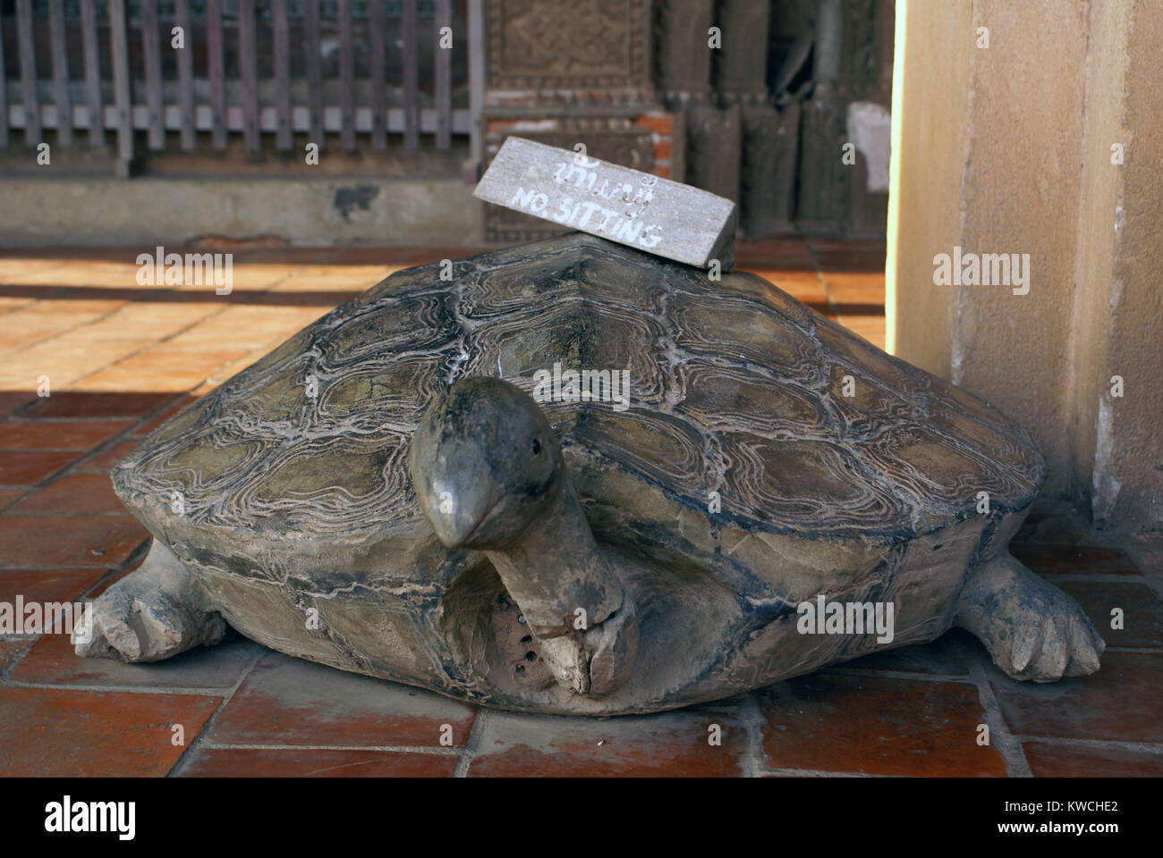 Stone turtle in buddhist wat Phra Keo, Vientiane, Laos Stock Photo - Alamy