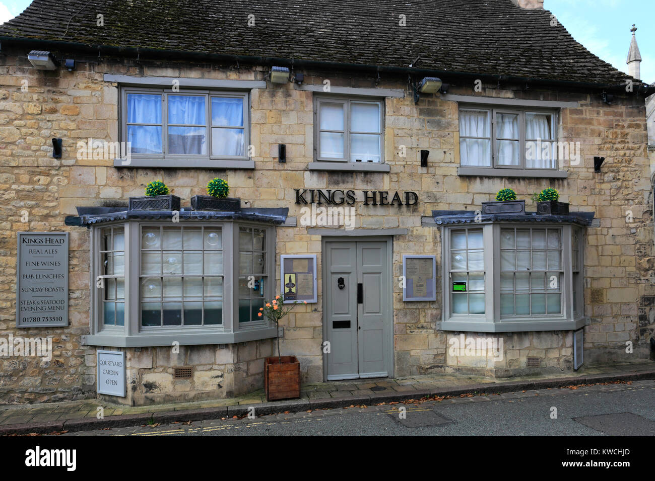 Historic Georgian Pub Stock Photos & Historic Georgian Pub Stock Images ...
