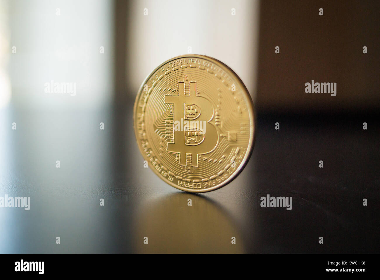 Surface standing hi-res stock photography and images - Alamy