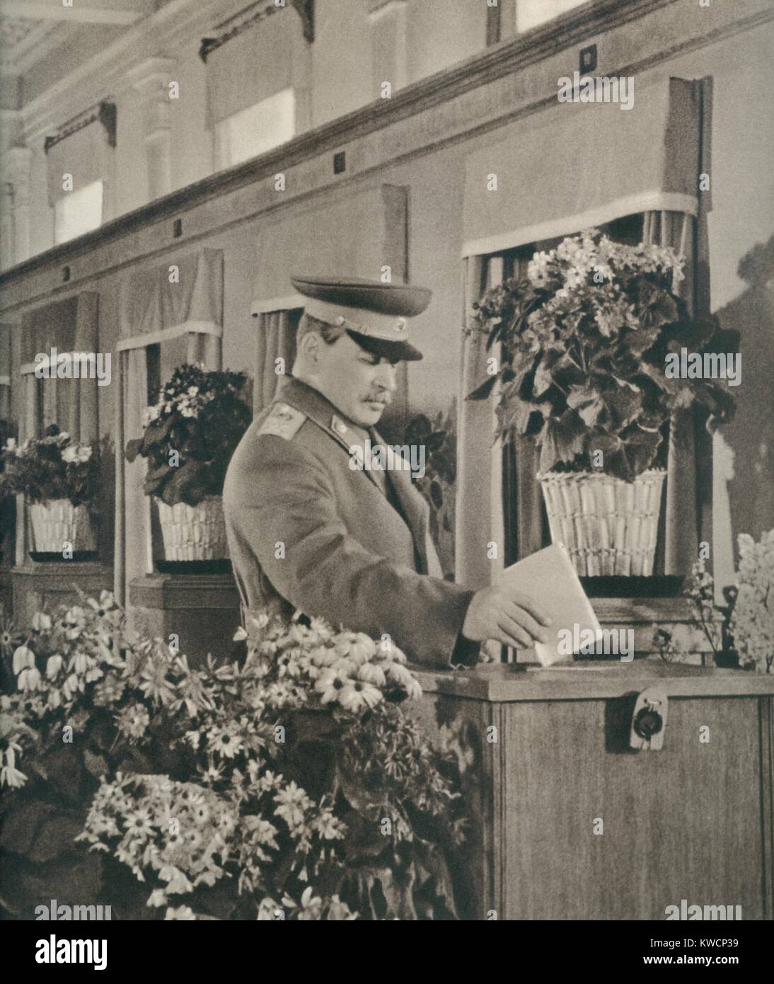 Soviet elections hi-res stock photography and images - Alamy