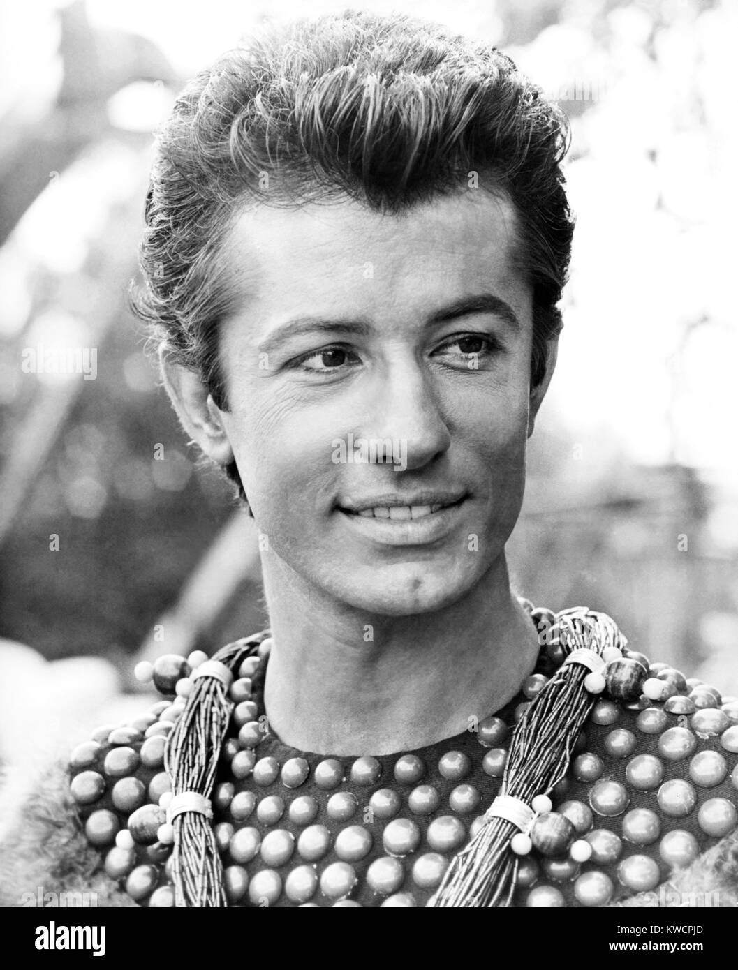 KINGS OF THE SUN, George Chakiris, 1963 Stock Photo - Alamy