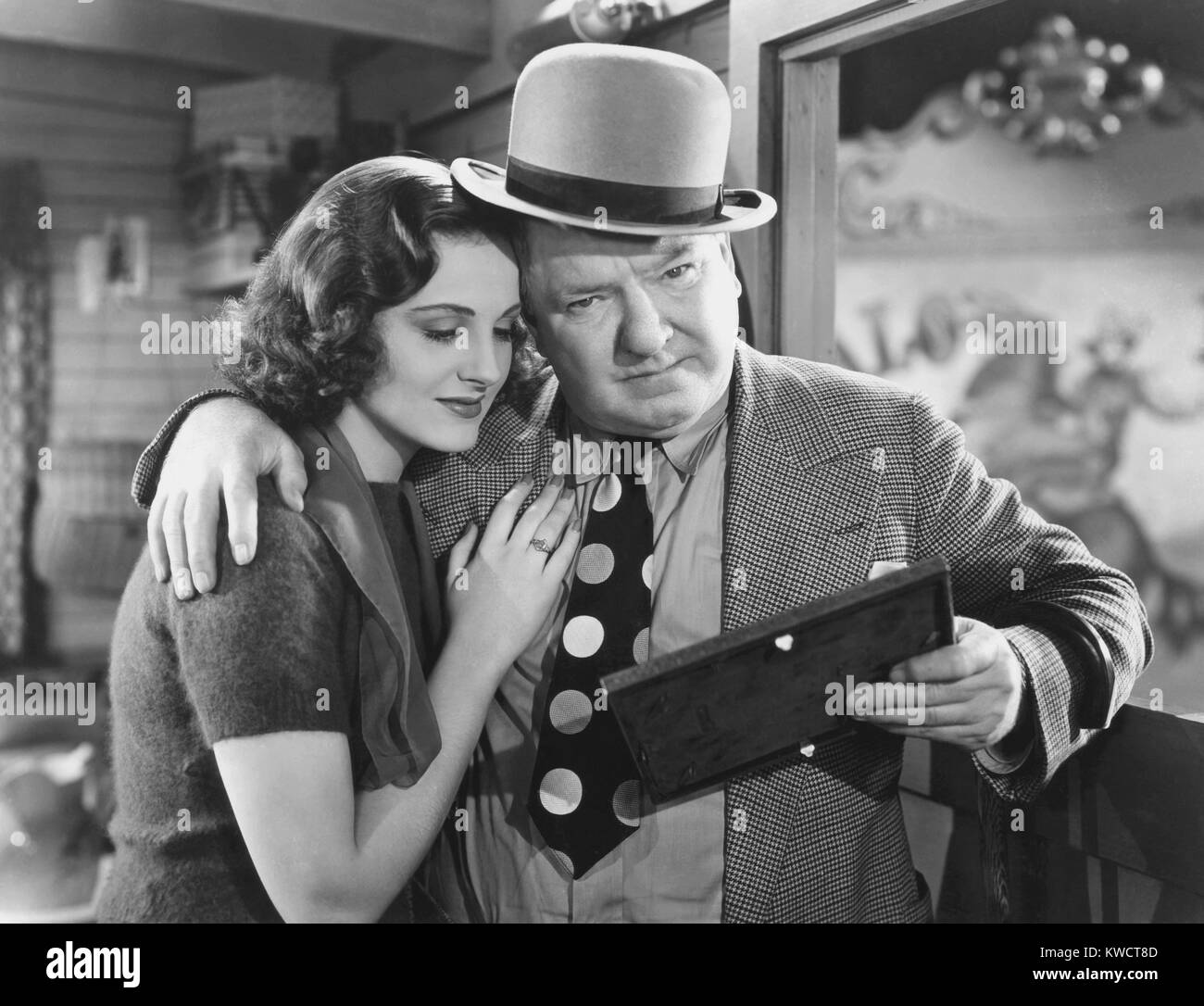 YOU CAN'T CHEAT AN HONEST MAN, from left: Constance Moore, W.C. Fields ...