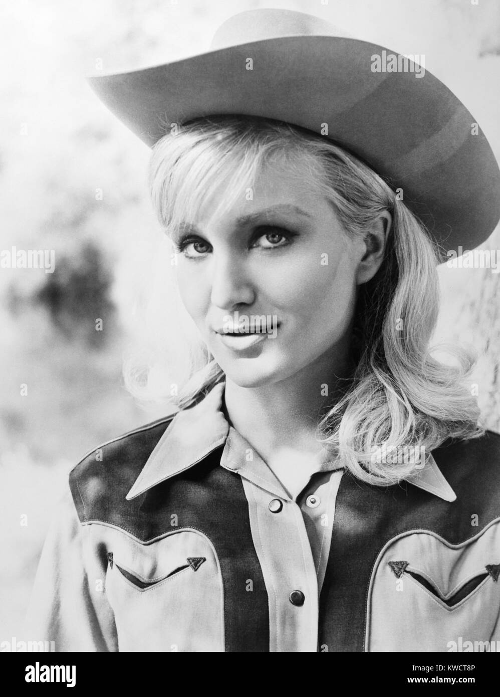 YOUR CHEATIN' HEART, Susan Oliver, 1964 Stock Photo - Alamy