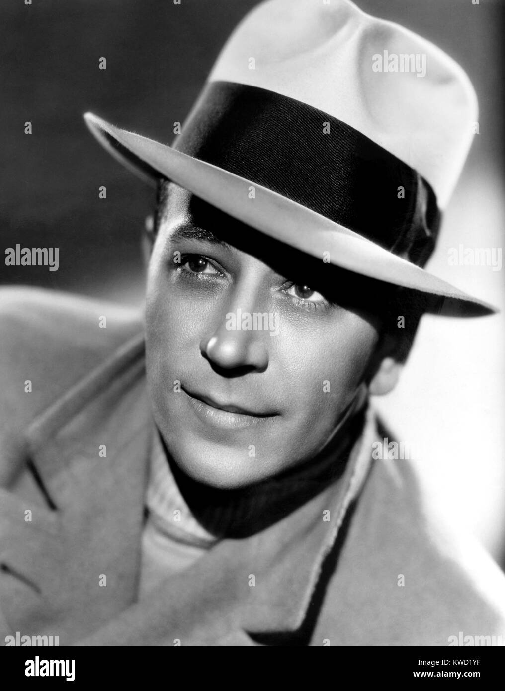 George Raft, 1932 Stock Photo - Alamy