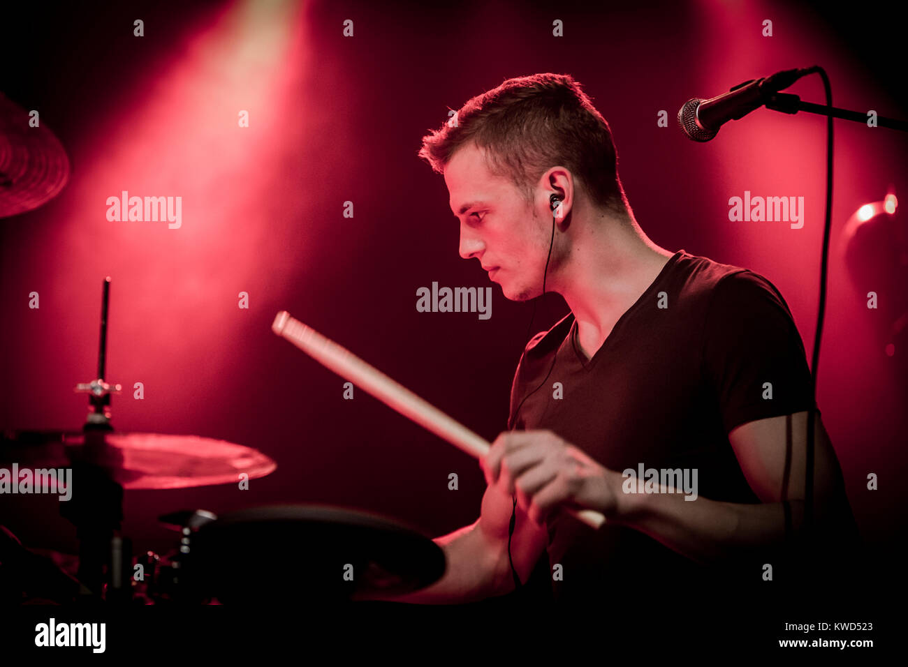 The German indie-rock and funk band Pool consists of Nils Hansen ...