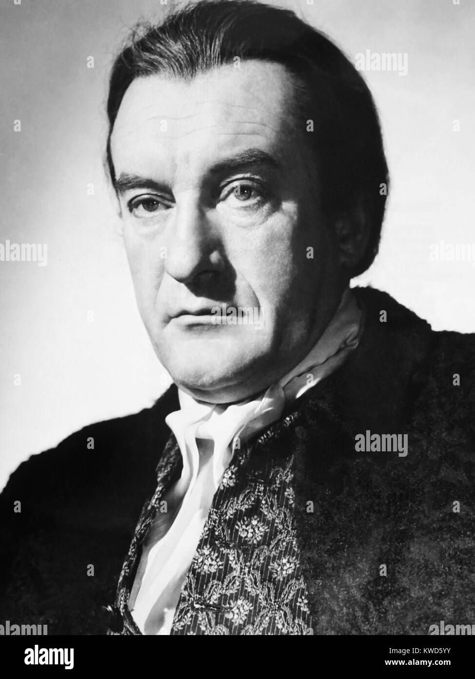 THE SCARLET COAT, George Sanders, 1955 Stock Photo - Alamy