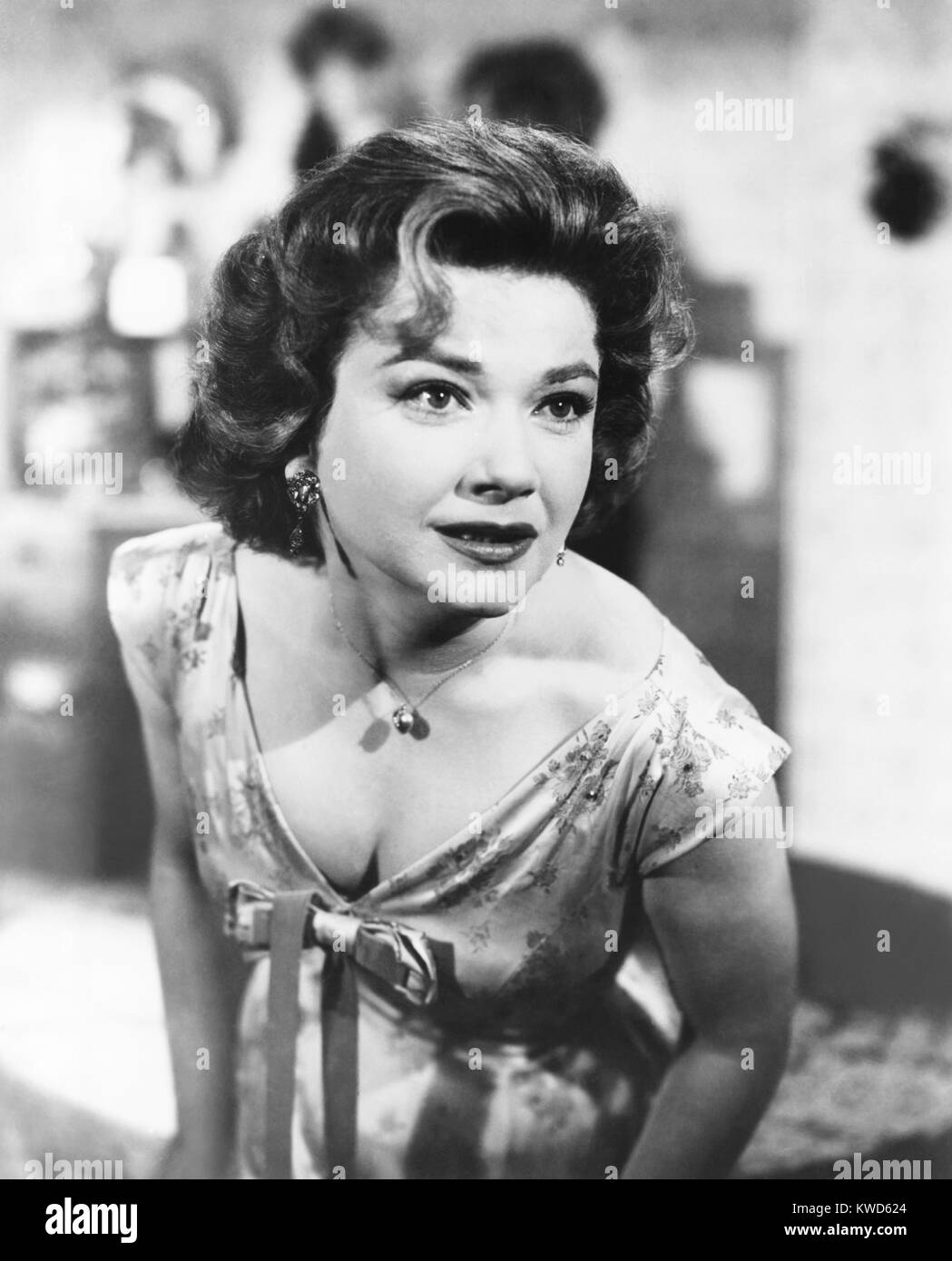 Low cleavage hi-res stock photography and images - Alamy