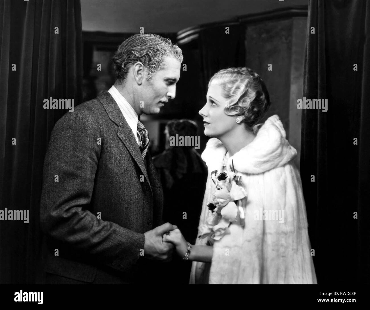 SHOW BOAT, from left, Allan Jones, Irene Dunne, 1936 Stock Photo - Alamy
