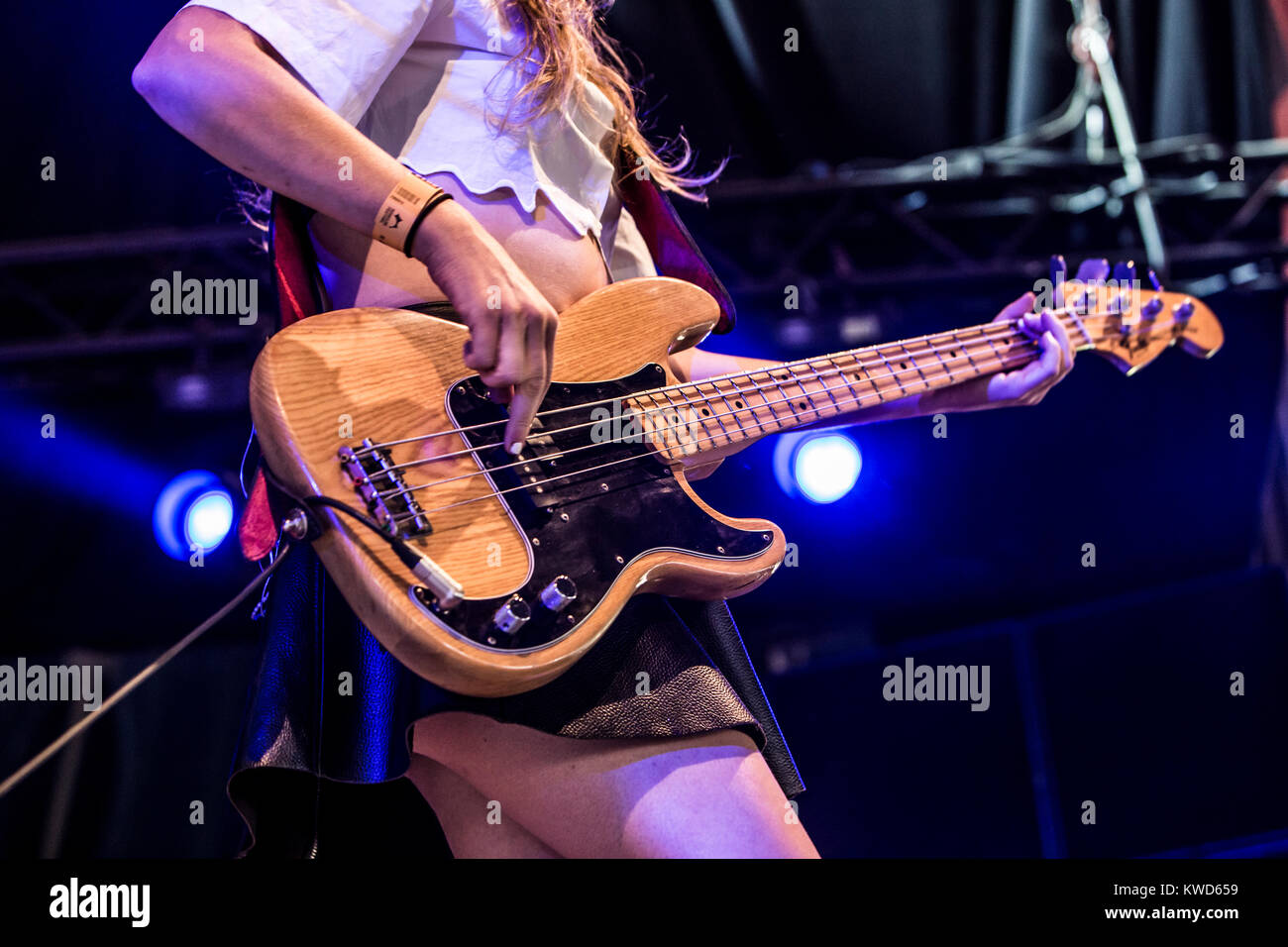 The American pop rock band HAIM consists of the three Haim-sisters Este ...