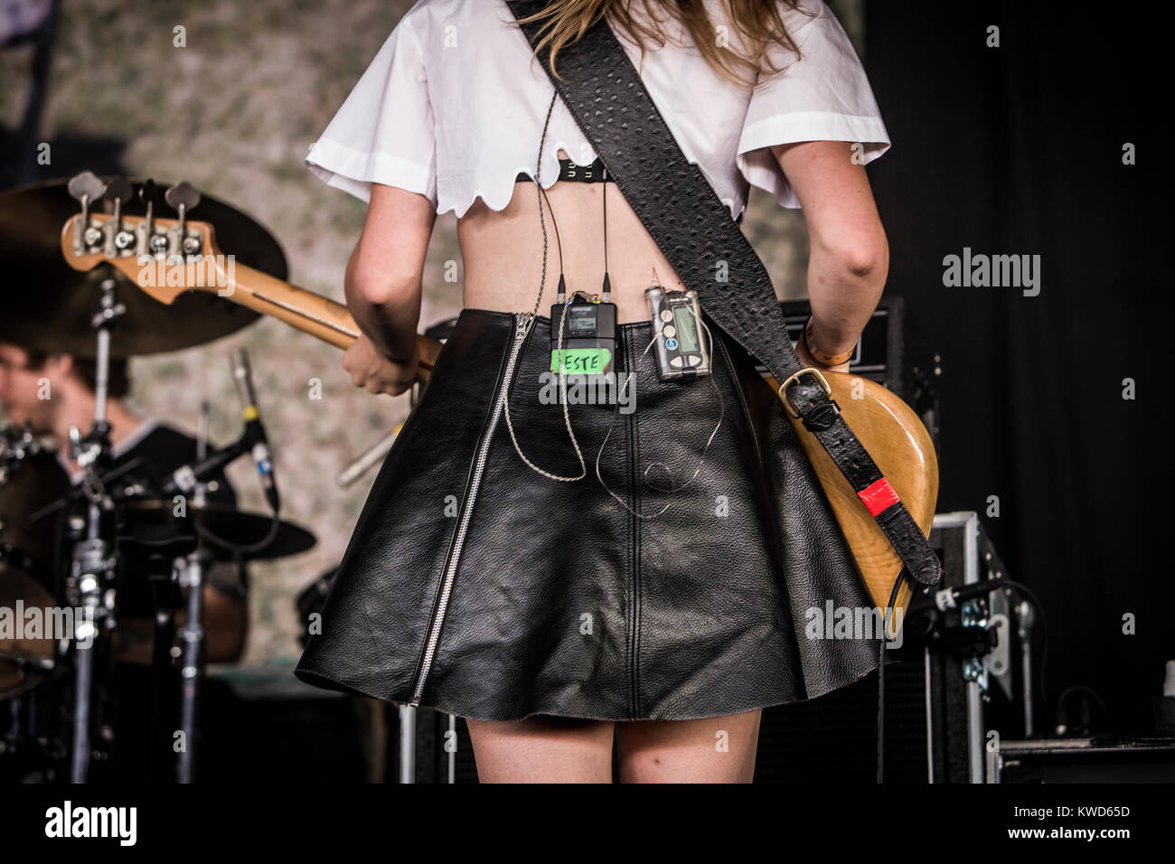 The American pop rock band HAIM consists of the three Haim-sisters Este ...
