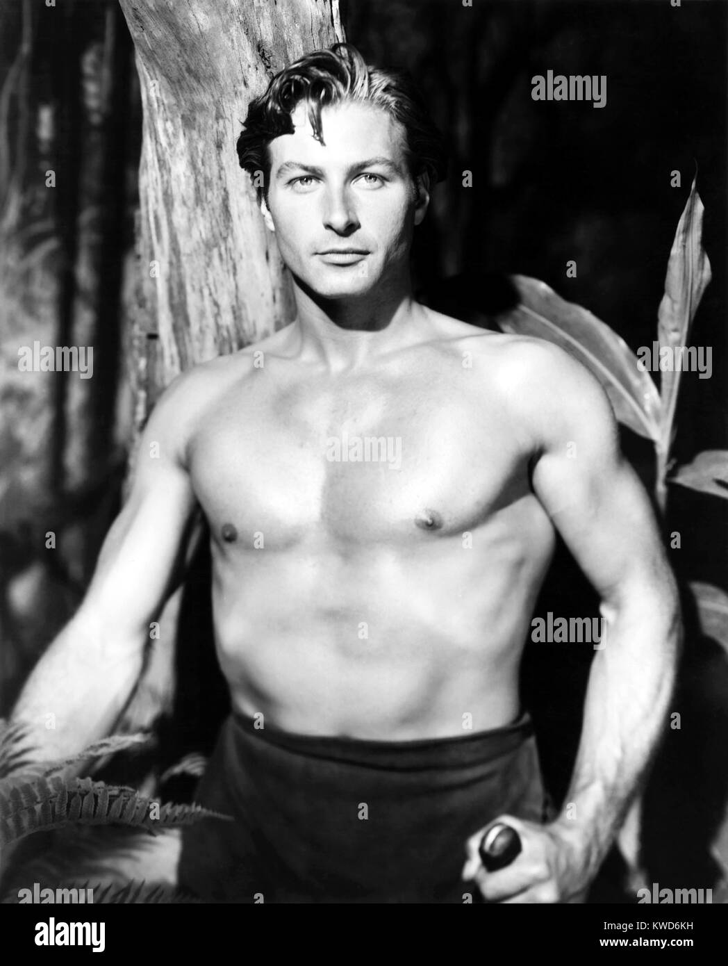 TARZAN'S MAGIC FOUNTAIN, Lex Barker, 1949 Stock Photo - Alamy