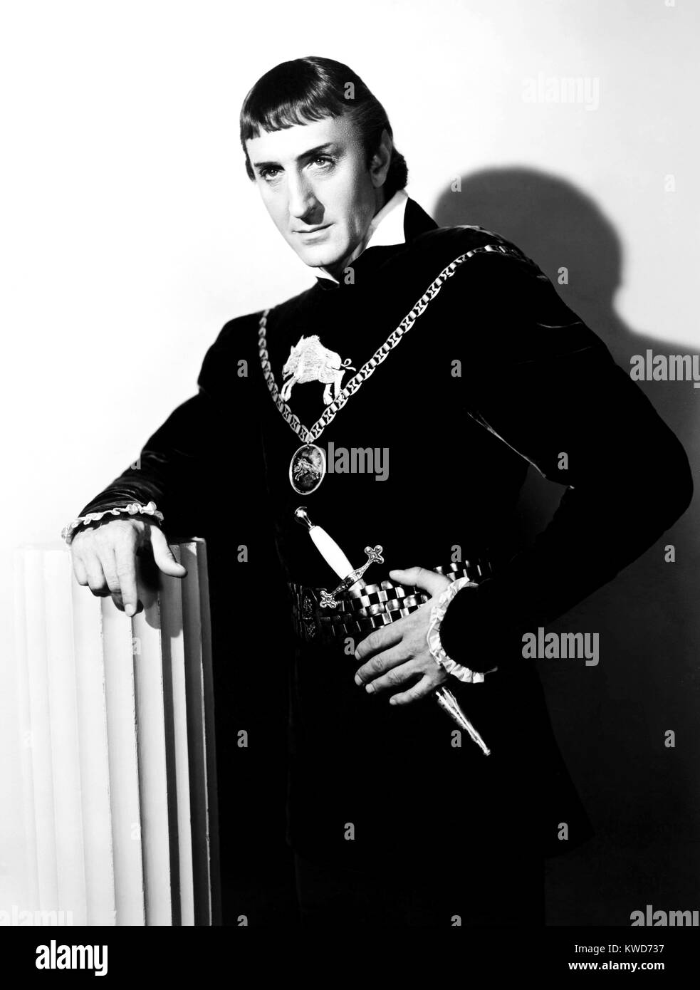 TOWER OF LONDON, Basil Rathbone, 1939 Stock Photo - Alamy