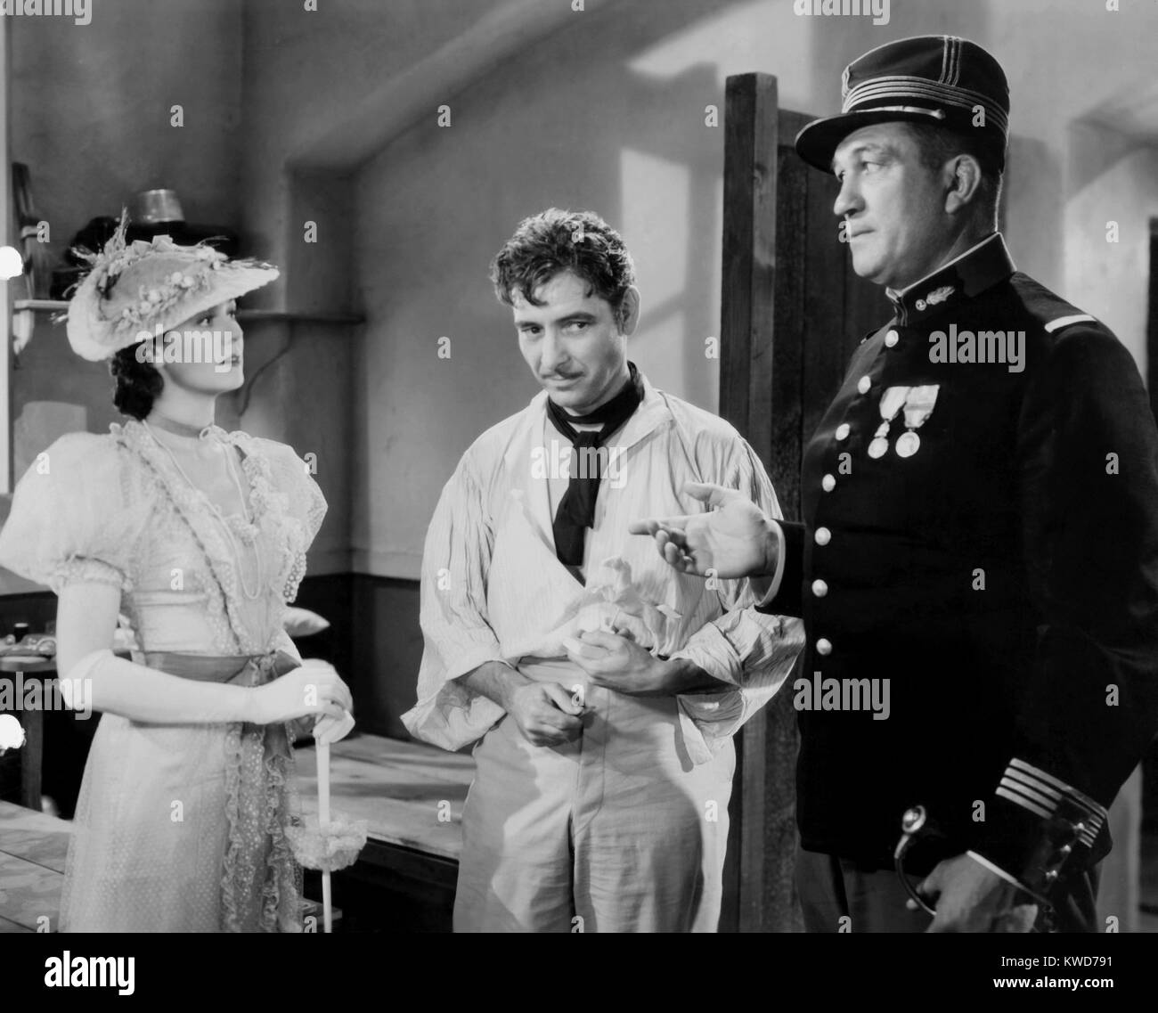 UNDER TWO FLAGS, from left, Rosalind Russell, Ronald Colman, Victor ...