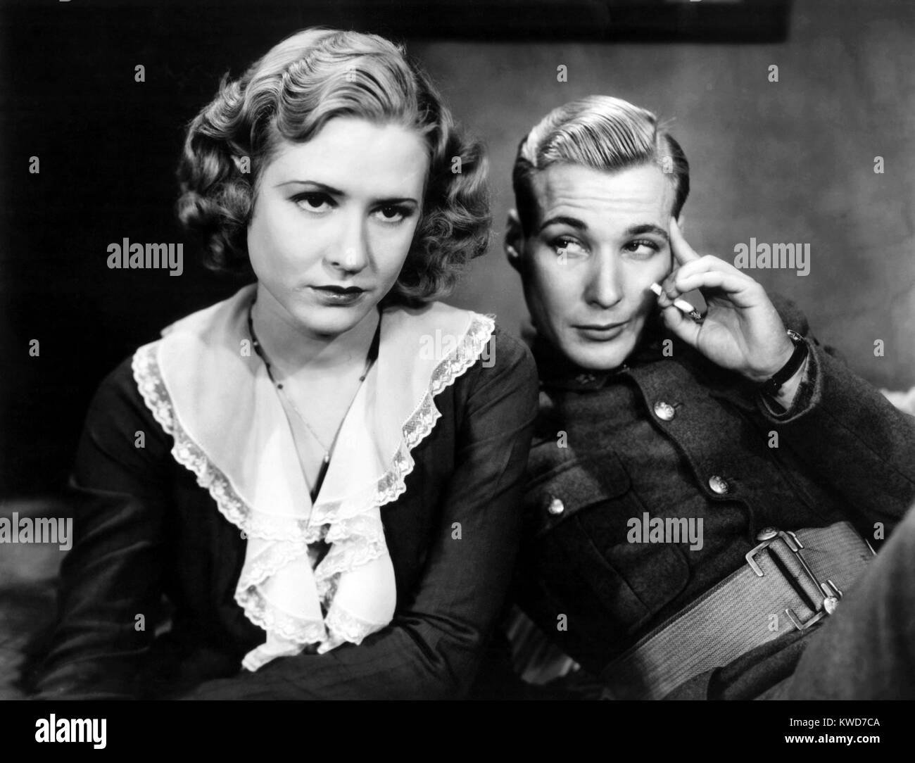 WATERLOO BRIDGE, from left, Mae Clarke, Douglass Montgomery, 1931 Stock ...
