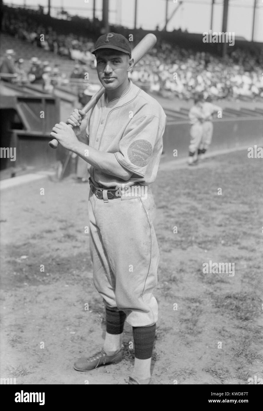 Pittsburgh Pirate third baseman Harold 'Pie' Traynor in 1925. In ...